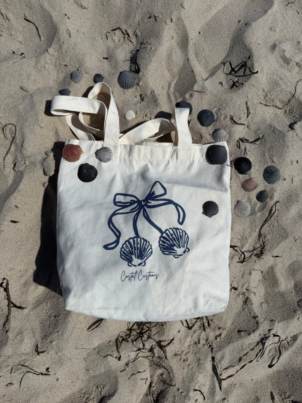 Costal Customs Blue Seashell Bow Tote – costal.customs